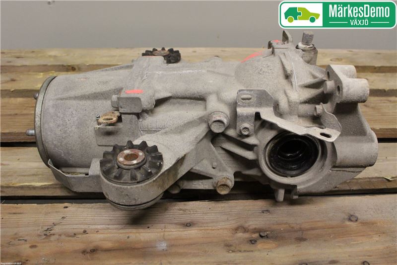 2352 : Bagtøjsklump - Autoparts24