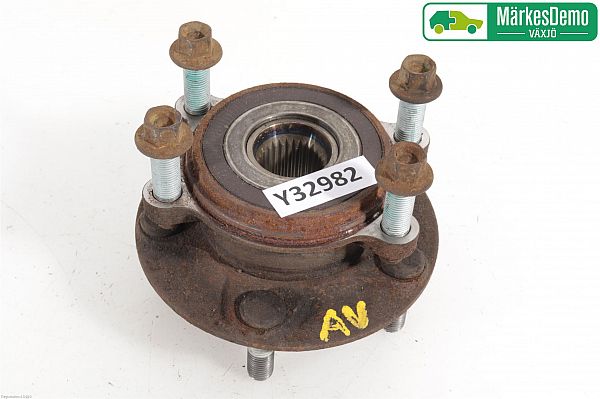 B45A-33-04X : Asschenkel / Wielnaaf voor, links en rechts gelijk en ...