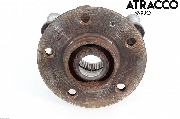 4H0-498-625-D : Radnabe vorn links und rechts gleich und Radnabe hinten ...