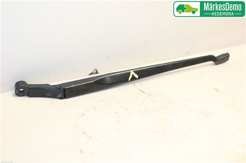 8522105090 : Ruitenwisser - Autoparts24