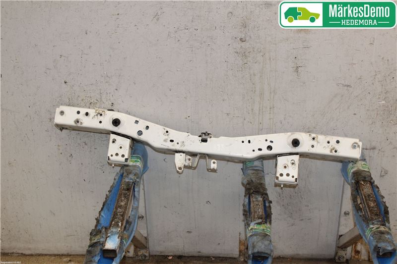 Toyota Prius - Bumper versterking Prius | Autoparts24