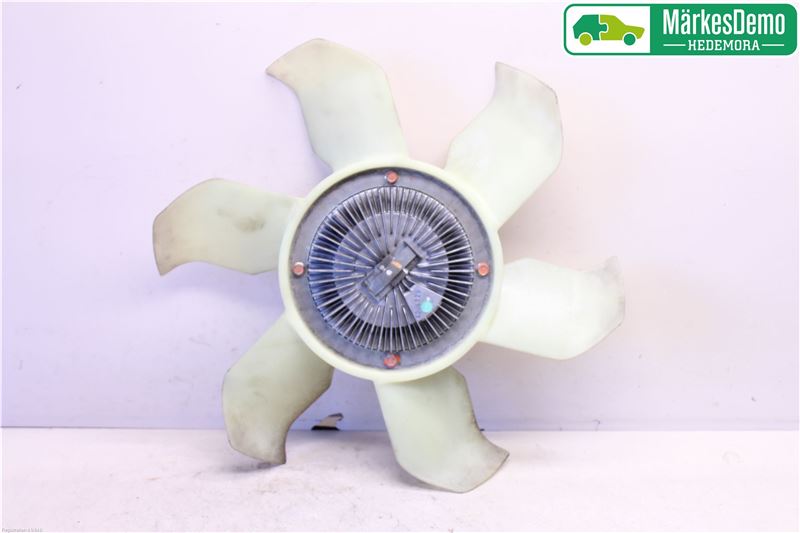 1320A009 : Ventilatorvinge og Ventilatorvinge automatisk - Autoparts24