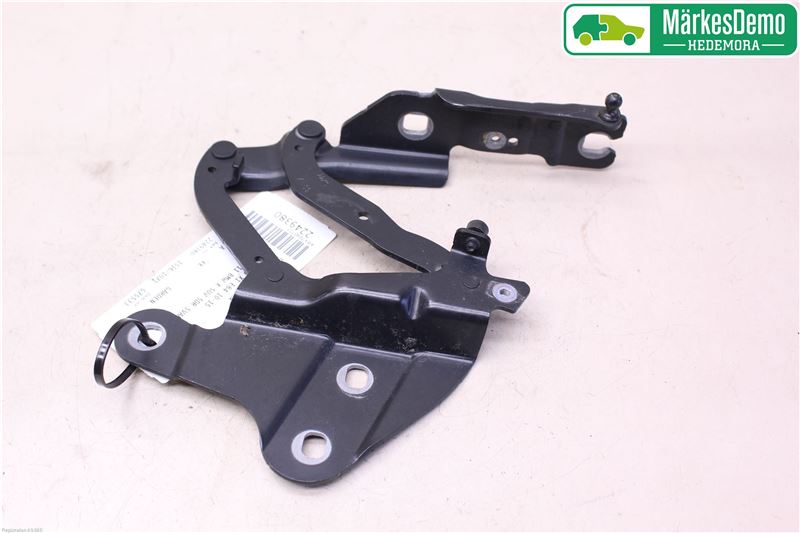 BMW X1 - Motorkap scharnier X1 | Autoparts24