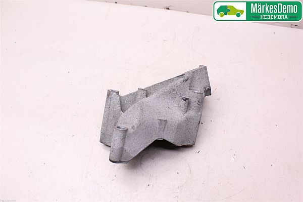 VW Amarok - Motorophanging Amarok | Autoparts24