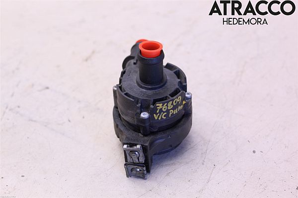 5Q0-121-599-AA : Circulatiepomp en Waterpomp - Autoparts24