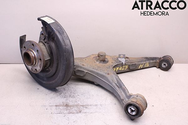 7E0501414A : Spindel - bag og Bærearm bag - Autoparts24