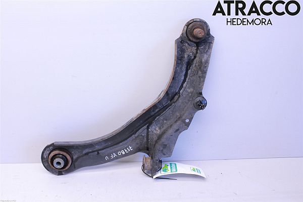 8200679063 : Bærearm forrest nederst - Autoparts24