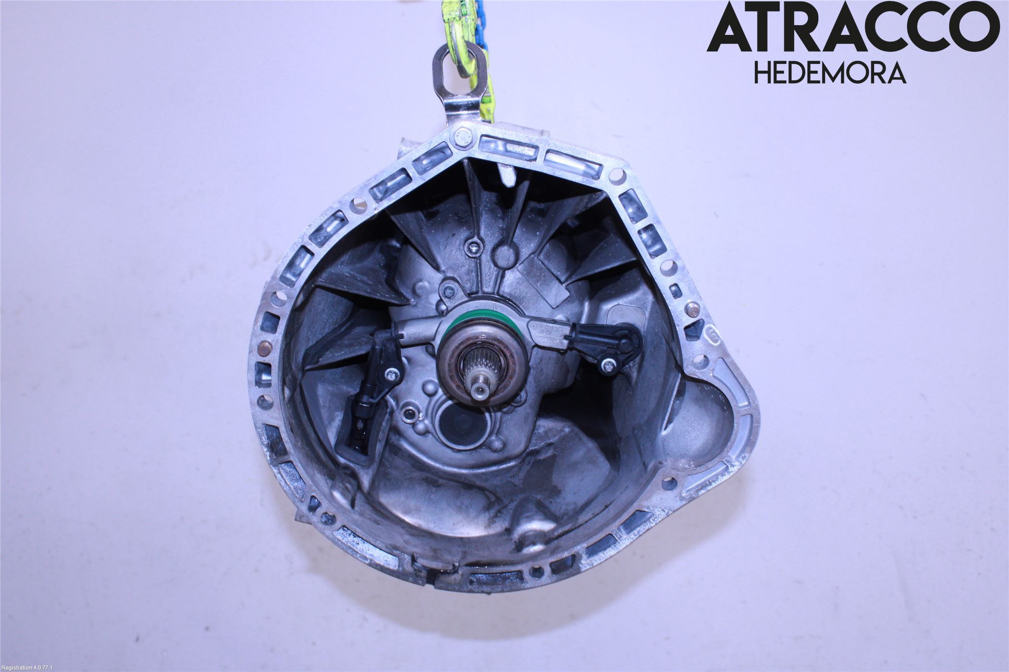 Mercedes-Benz C-CLASS (W204) Gear-box manual A 204 260 04 00, A 204 260 ...