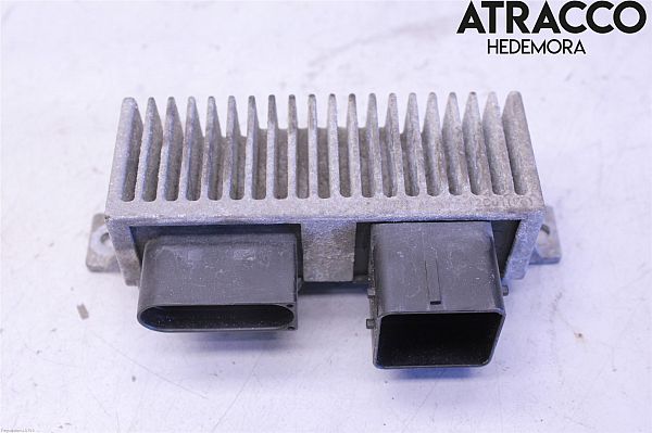 1682102480: Diverse relais, Relais voorgloeien, Controller diverse ...