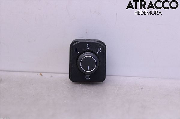3G0959565A : Kontakt - sidespejl - Autoparts24