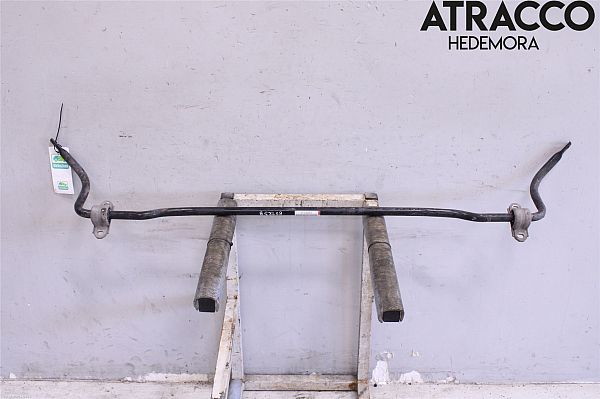 31360873 : Stabilisator, achter en Stabilisator voor - Autoparts24