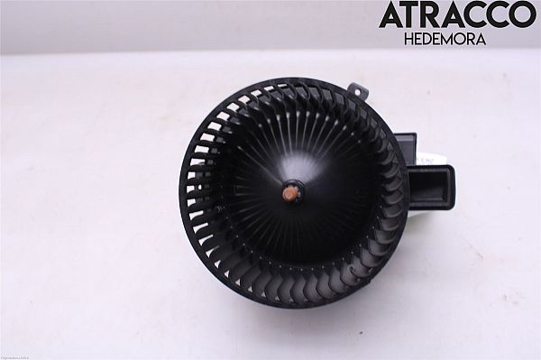 4M1820021B : Motorverwarming compleet en Kachel Ventilatiemotor ...