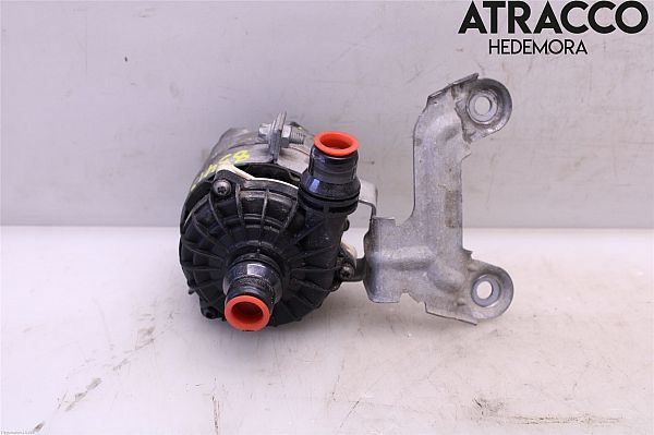 A-000-500-38-00 : Circulatiepomp en Waterpomp - Autoparts24