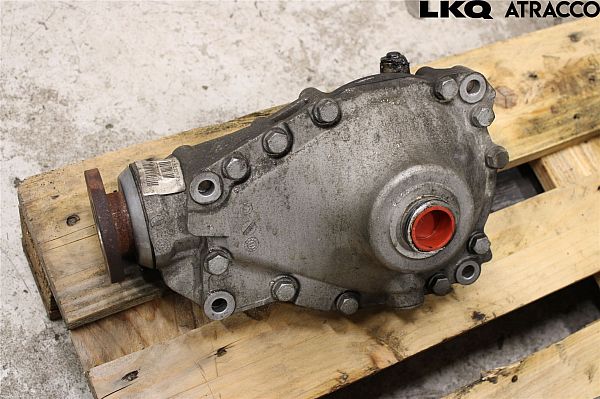 7591997 : Verdeler versnelling en Vooras differentieel 4WD - Autoparts24