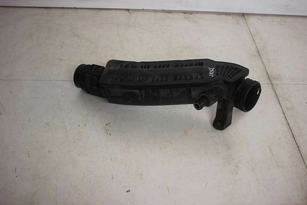 A2710901537 : Intercooler - slange - Autoparts24