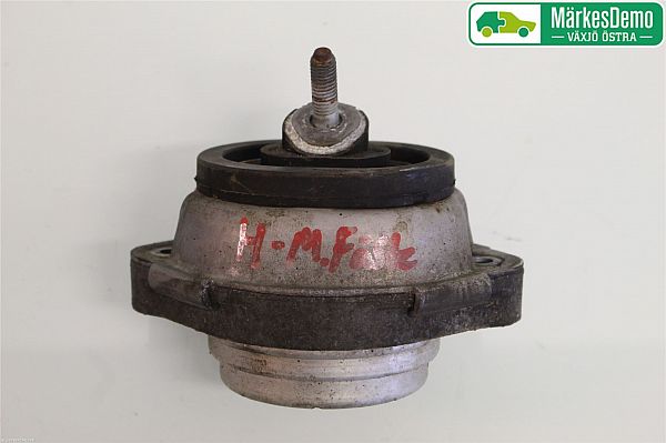 BMW X5 - Motorophanging X5 | Autoparts24