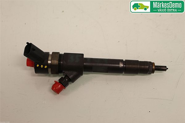 0445110230 : Verstuiver / Injector - Autoparts24