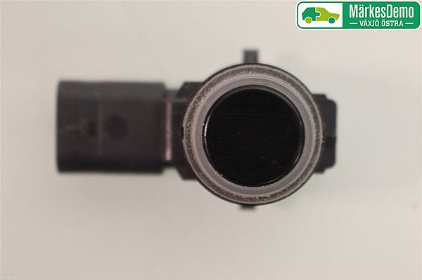 53385934 : Parkeerhulp achter sensor en Parkeerhulp sensor voorzijde ...