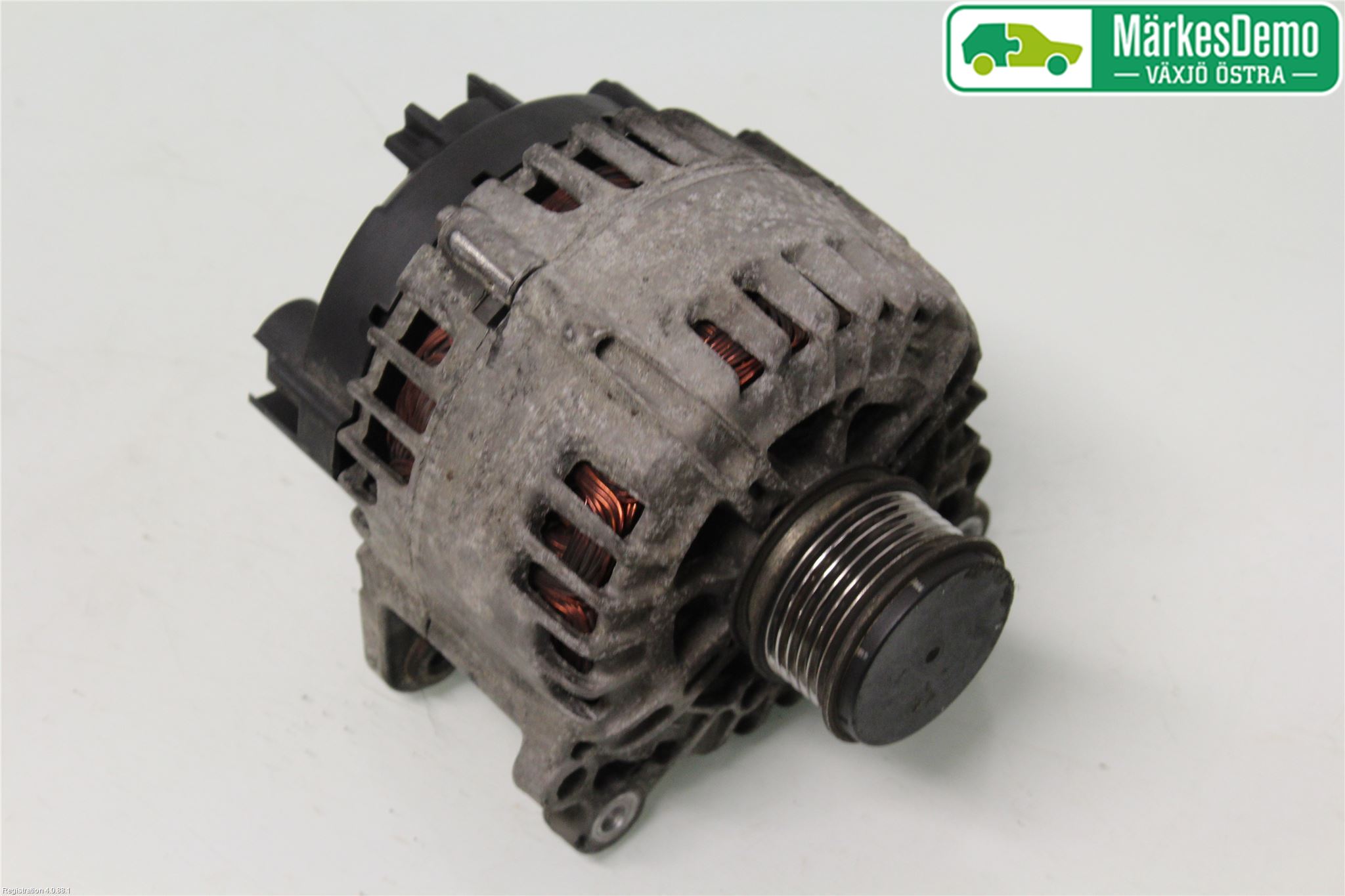 VW PASSAT Estate (3C5) Dynamo / Alternator 03L903023E, FG18T033, 03L ...