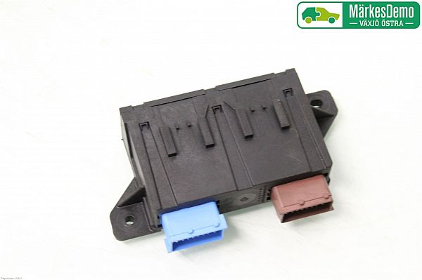 Peugeot 3008 - regeleenheid - trekhaak 3008 | Autoparts24