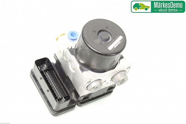 A2044315512 : ABS pomp - Autoparts24