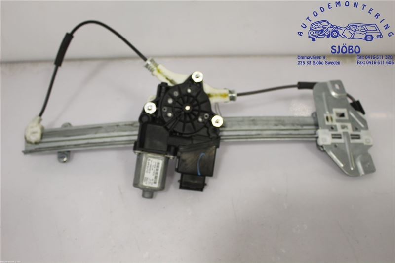 82450-1Y010 : Fensterhebermotor und Fensterheber - Autoparts24