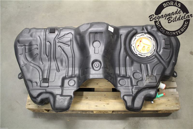 BMW 7 - Brandstoftank / Tank 7 | Autoparts24
