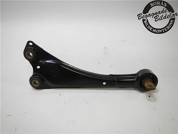 4876002011 : Bærearm bag - Autoparts24