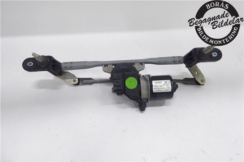 52032581 : Ruitenwisser motor voor en Ruitenwisser Mechaniek - Autoparts24