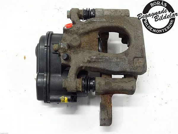 440114CA0A : Remklauw, linksachter en Remklauw, rechtsachter - Autoparts24