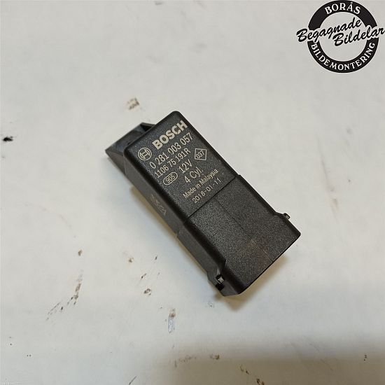 110675191R : Relæ - forvarmer - Autoparts24