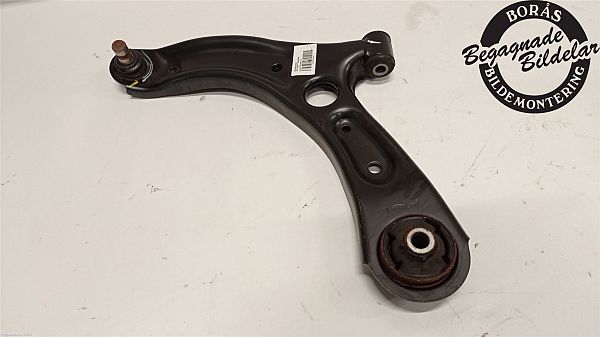 54500-G6000 : Bærearm forrest nederst - Autoparts24