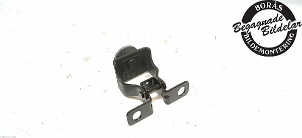 9840104180 : Achterklep scharnier - Autoparts24