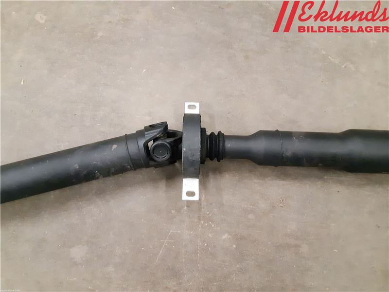 BMW X1 (E84) Kardanwelle 26107573482, 7573482-03