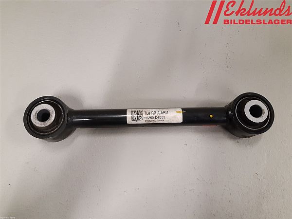 55250D7000 : Draagarm achter - Autoparts24
