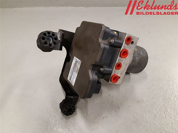 3451-6856841-01 : ABS pomp - Autoparts24