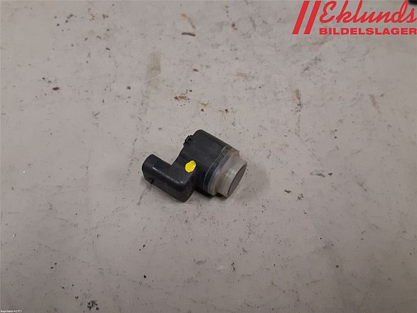 Hyundai ix35 Einparkhilfe Sensor vorne gebraucht kaufen | Autoparts24