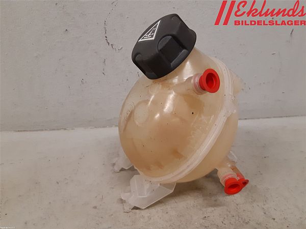 9821049380 : Ekspansionsbeholder - Autoparts24