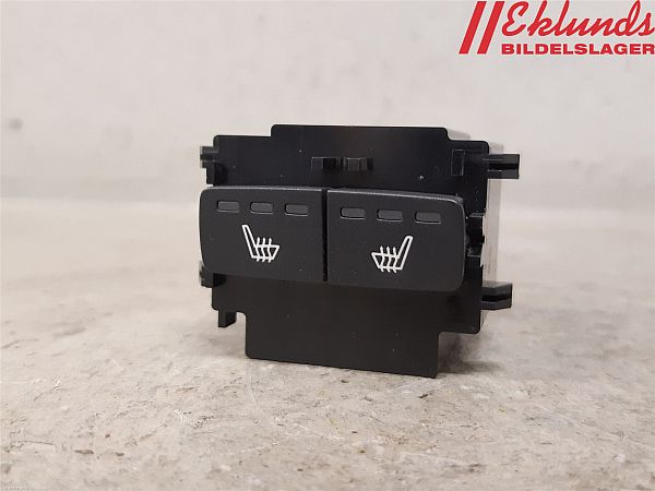 31346786 : Kontakt - sædevarme - Autoparts24