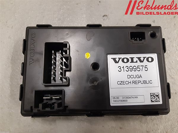 31399575 : regeleenheid - trekhaak en Diverse relais - Autoparts24