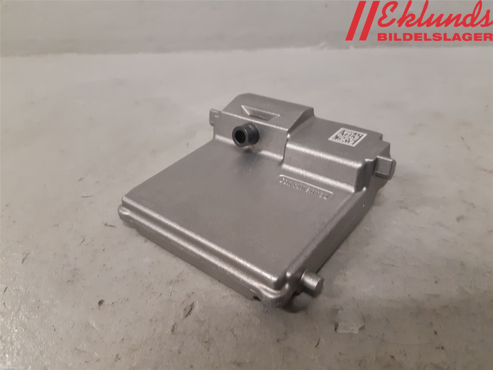 Toyota YARIS (_P21_, _PA1_, _PH1_) sensor radar 8646C0W040, 8646C-0W040