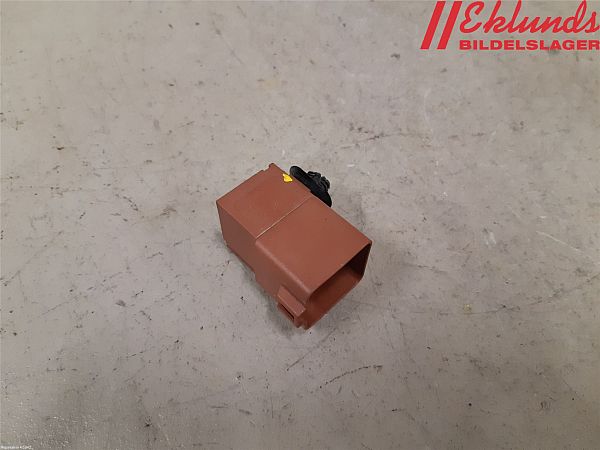 173-250-030-01 : Diverse relais - Autoparts24