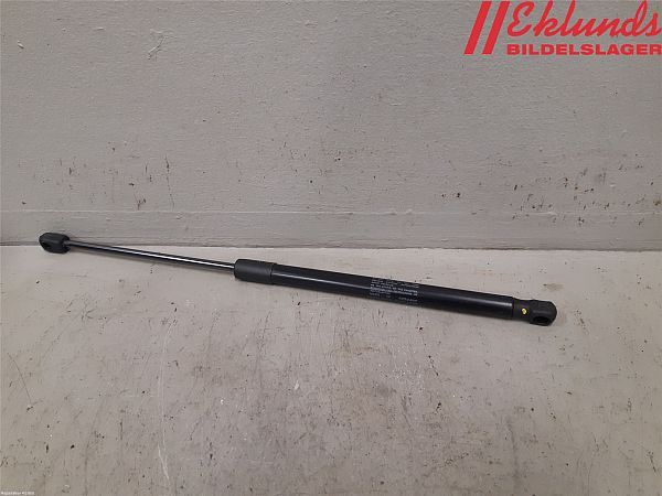 31479642 : Motorhjelm - dæmper - Autoparts24