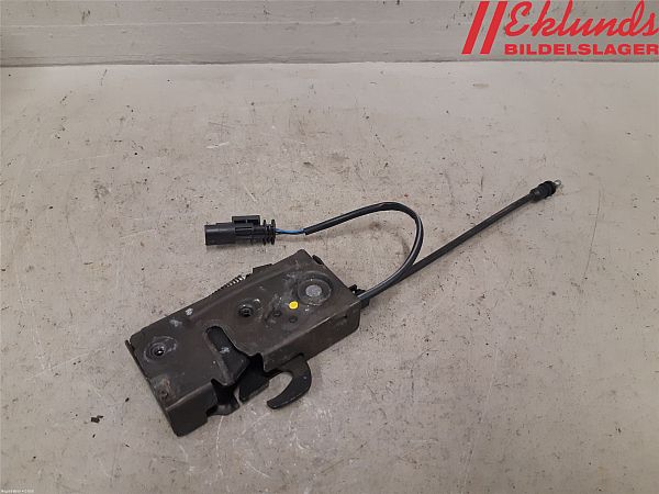 32219545 : Hjelmlås - Autoparts24