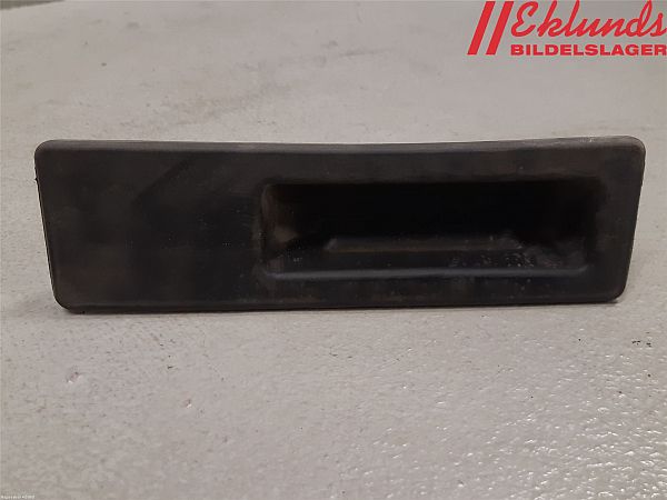 51247368752 : Handgreep / deurgreep achterklep - Autoparts24