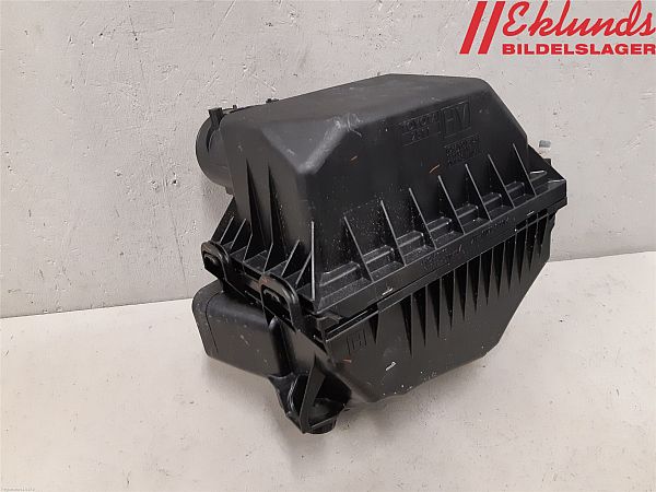 17812-37040 : Luftfilter - Autoparts24