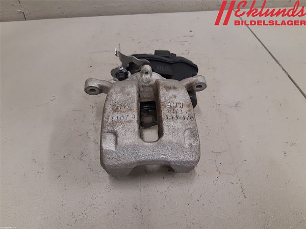 34216870572 : Remklauw, rechtsachter en Remklauw, geventileerd, rechtsachter - Autoparts24