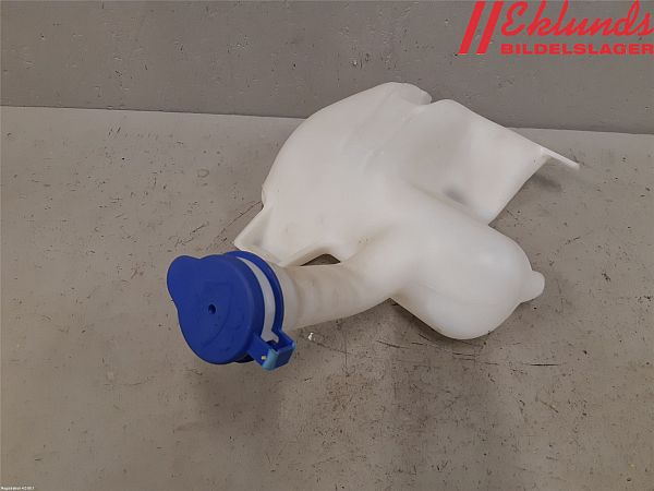 Ford Ecosport - Ruitensproeier reservoir Ecosport | Autoparts24