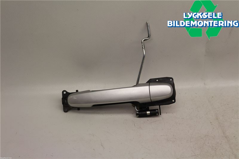 6920152040 : Handgreep / deurgreep achterklep - Autoparts24