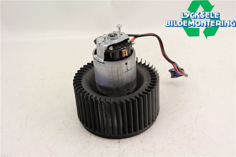 1613566380 : Blæsermodstand / Varmeblæser - Autoparts24